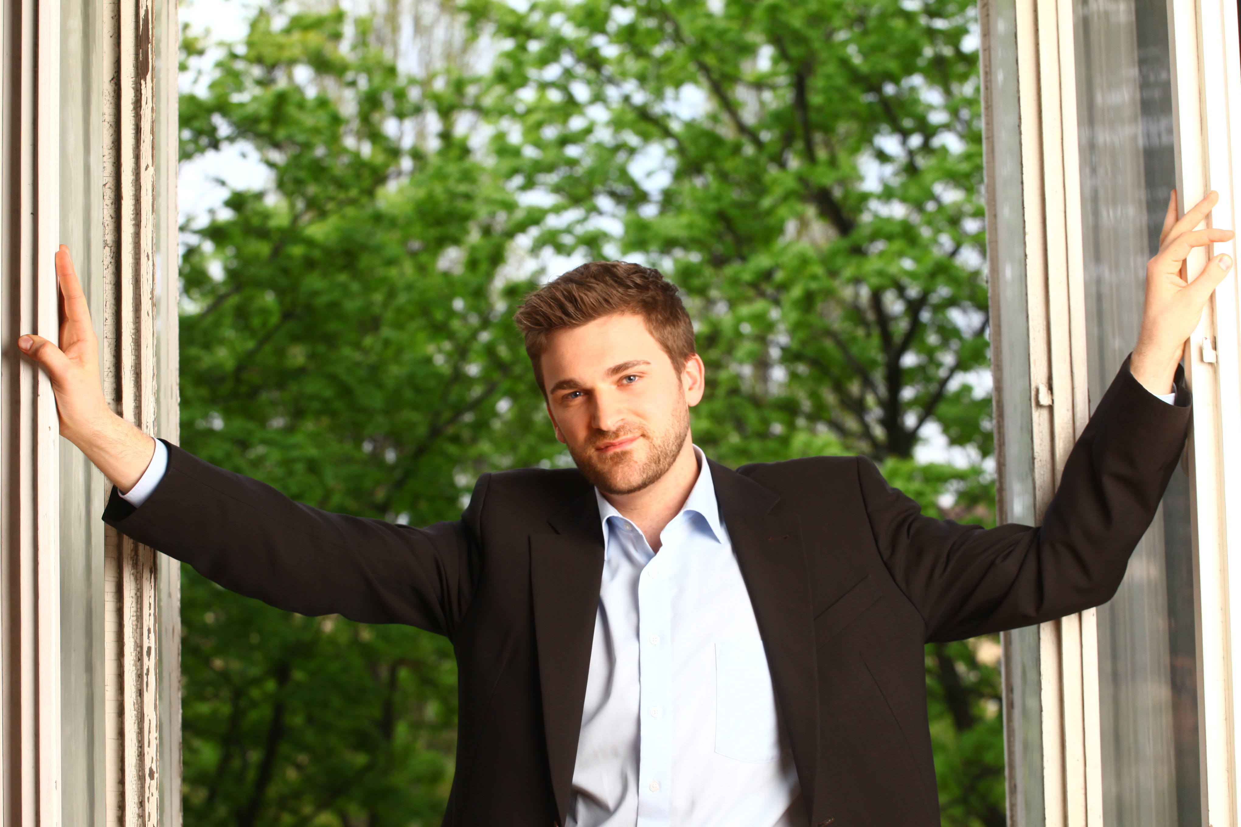 Biografie Agenda Kontakt Repertoire Media